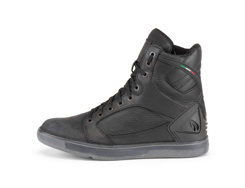 Forma Hyper motorcycle boots, black, urban waterproof city riding gear ...